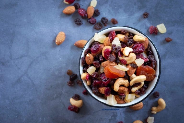 10 Low Calorie Trail Mix Recipes | Lose Weight by Eating