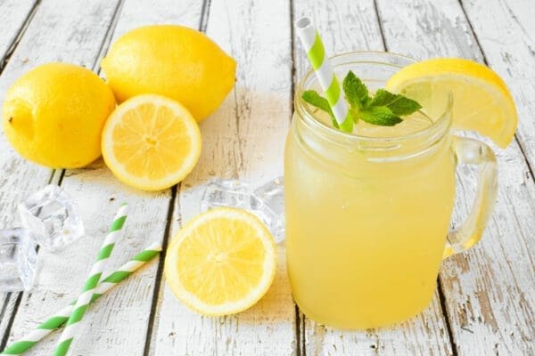 Low Calorie Lemonade - Lose Weight By Eating