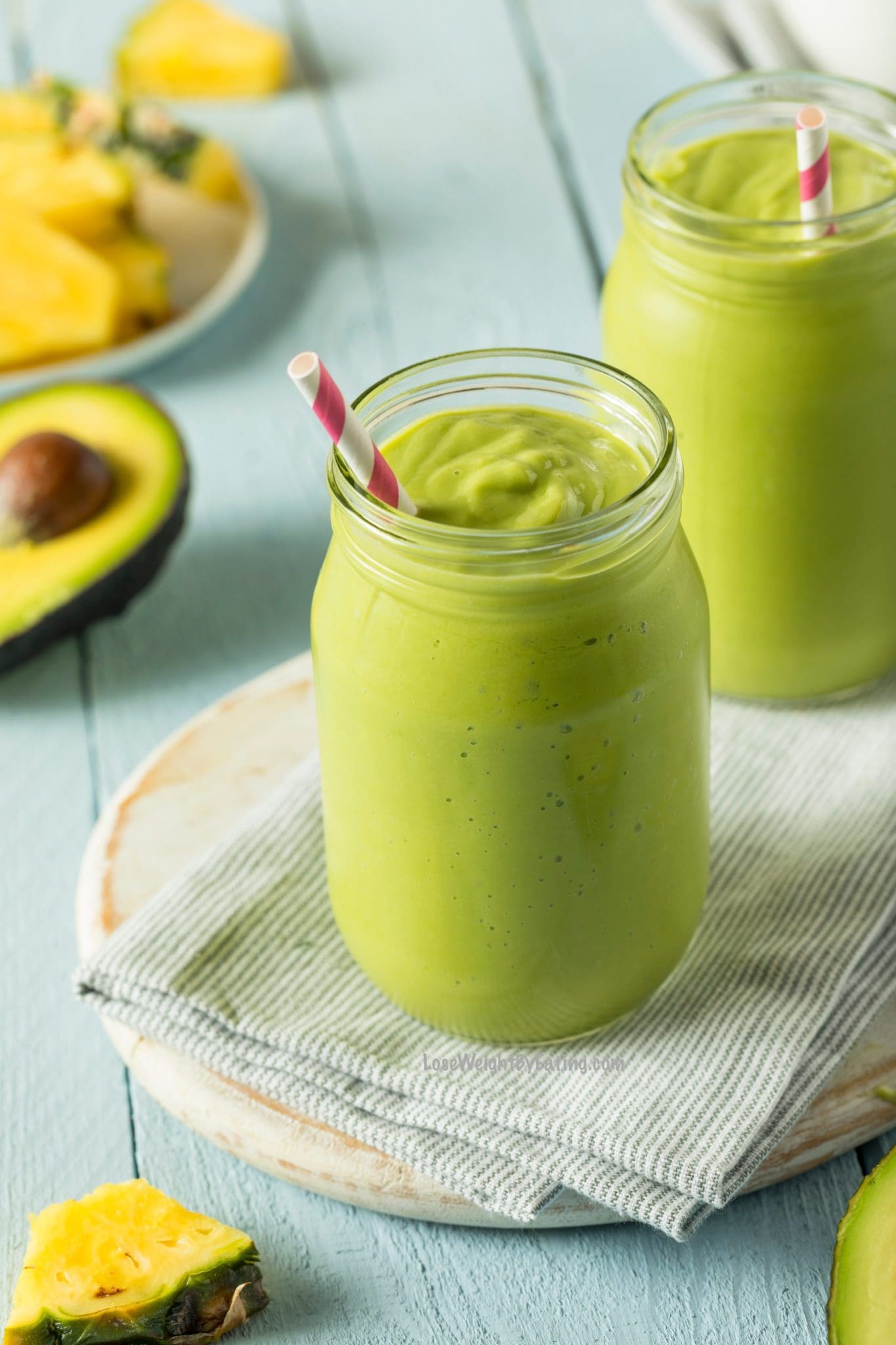 Low Calorie Avocado Smoothie for Weight Loss - Lose Weight By Eating