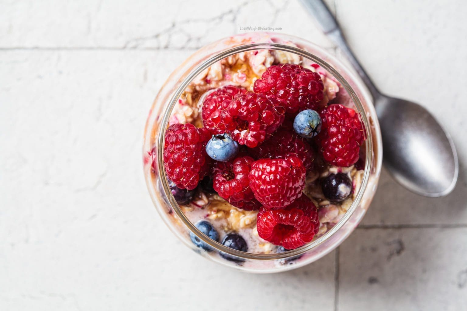 Low Calorie Overnight Oats for Weight Loss - Lose Weight By Eating