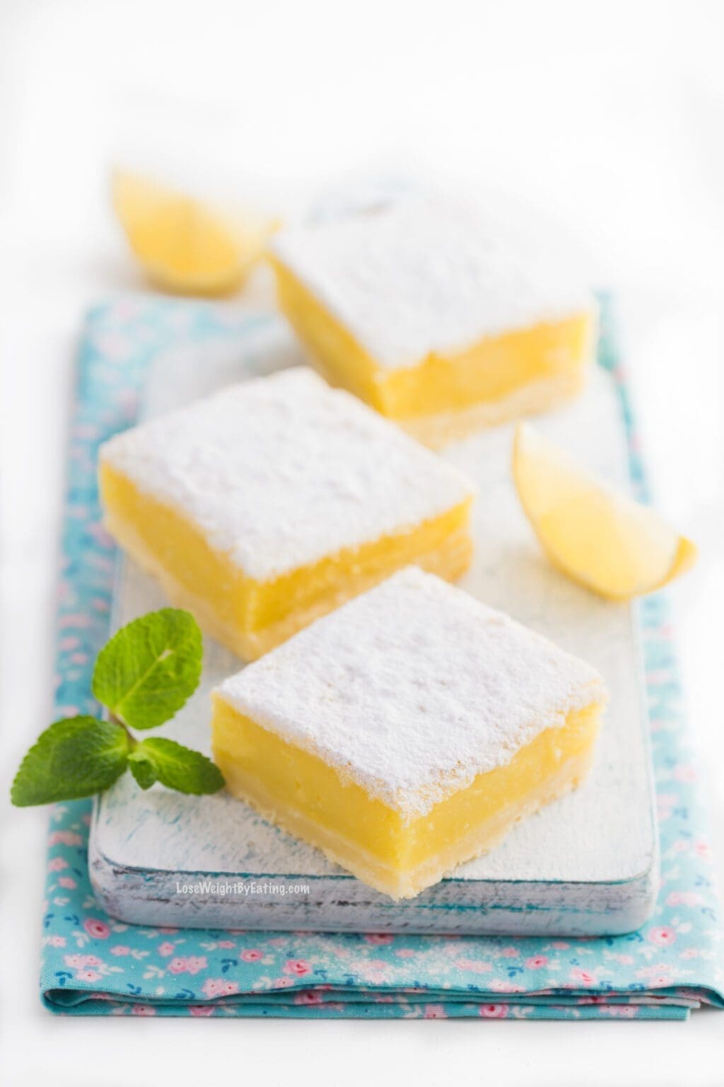 Low Calorie Lemon Bars - Lose Weight By Eating