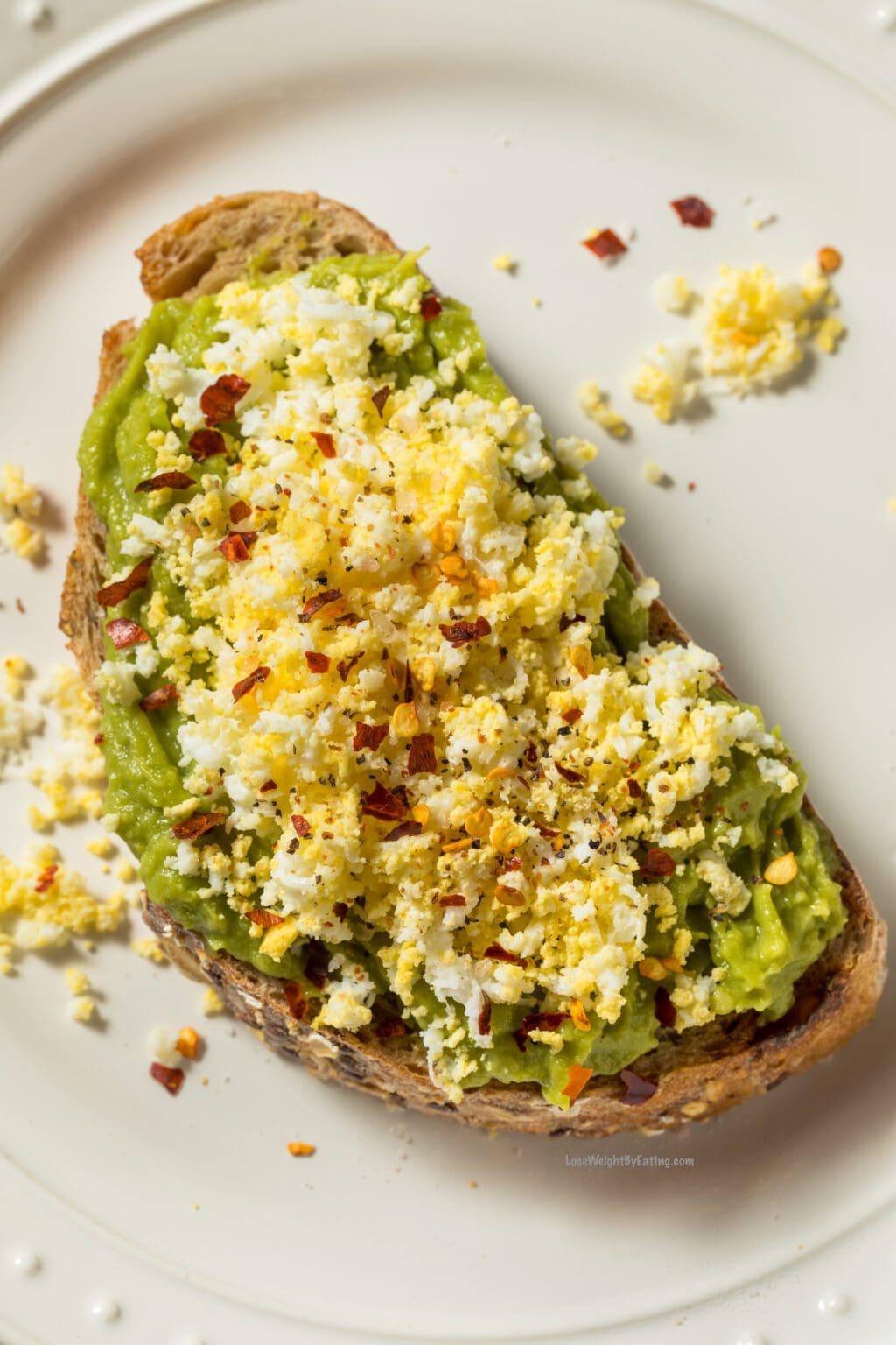 Low Calorie Grated Egg Avocado Toast - Lose Weight By Eating