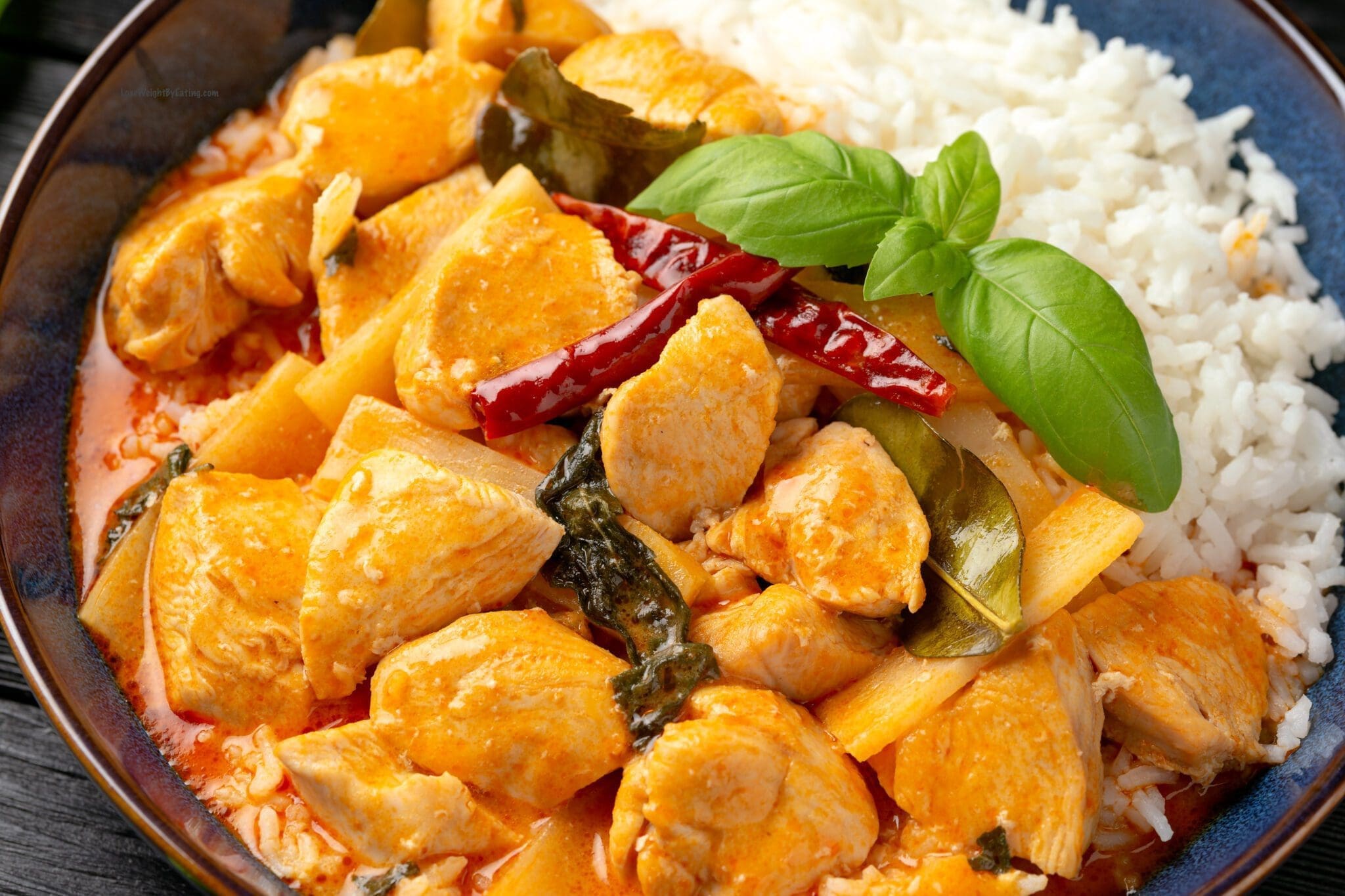 Low Calorie Thai Red Curry Chicken - Lose Weight By Eating