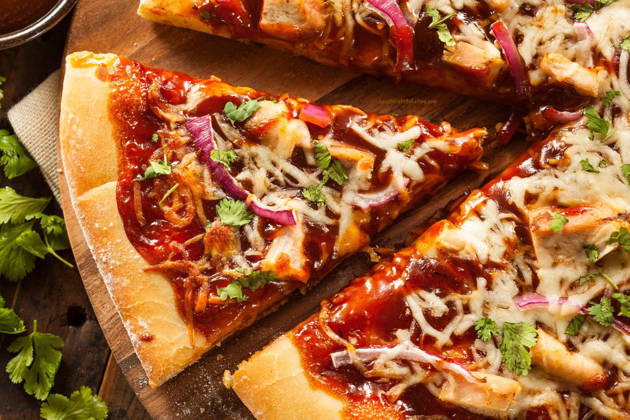 Low Calorie BBQ Chicken Pizza - Lose Weight By Eating